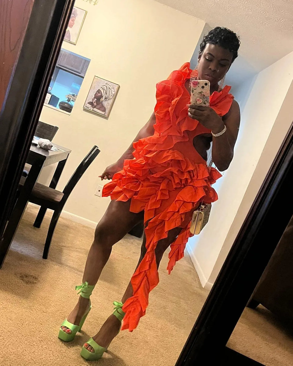 Pop Out Dress – BeezFly Closet